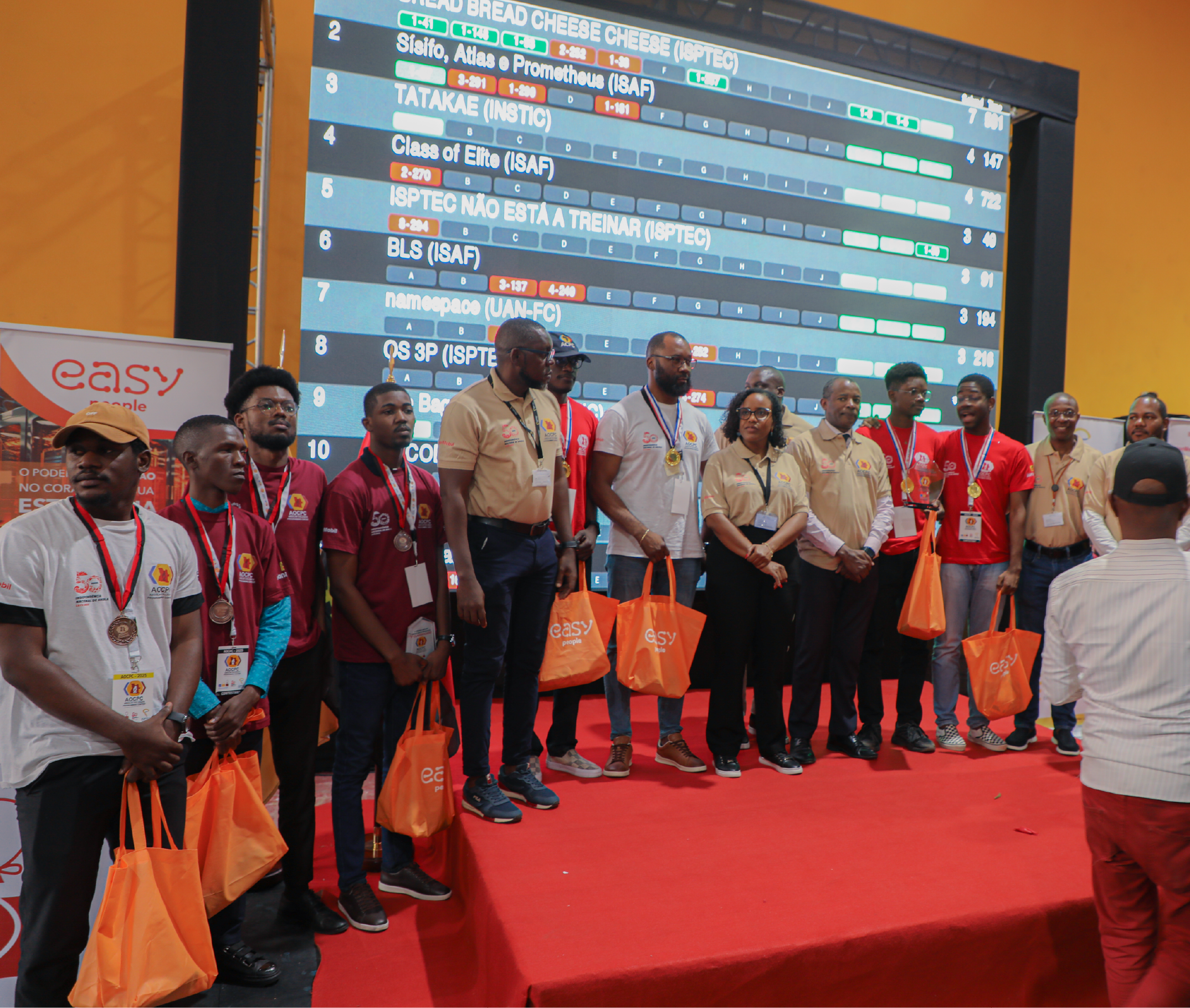 EQUIPA DO ISPTEC VENCE O CONCURSO UNIVERSITÁRIO ANGOLANO DE PROGRAMAÇÃO ...